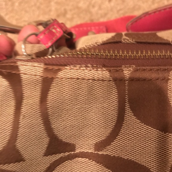 Coach | Bags | Hpcoach F7434 Signature Stripe Hobo Purse | Poshmark
